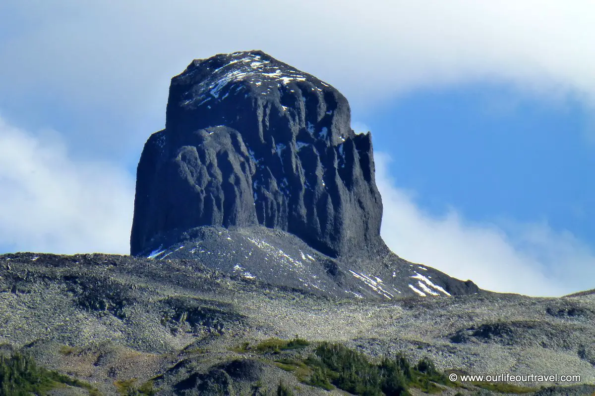 Hiking guide to the Volcanic Black Tusk, Vancouver - Our Life, Our Travel